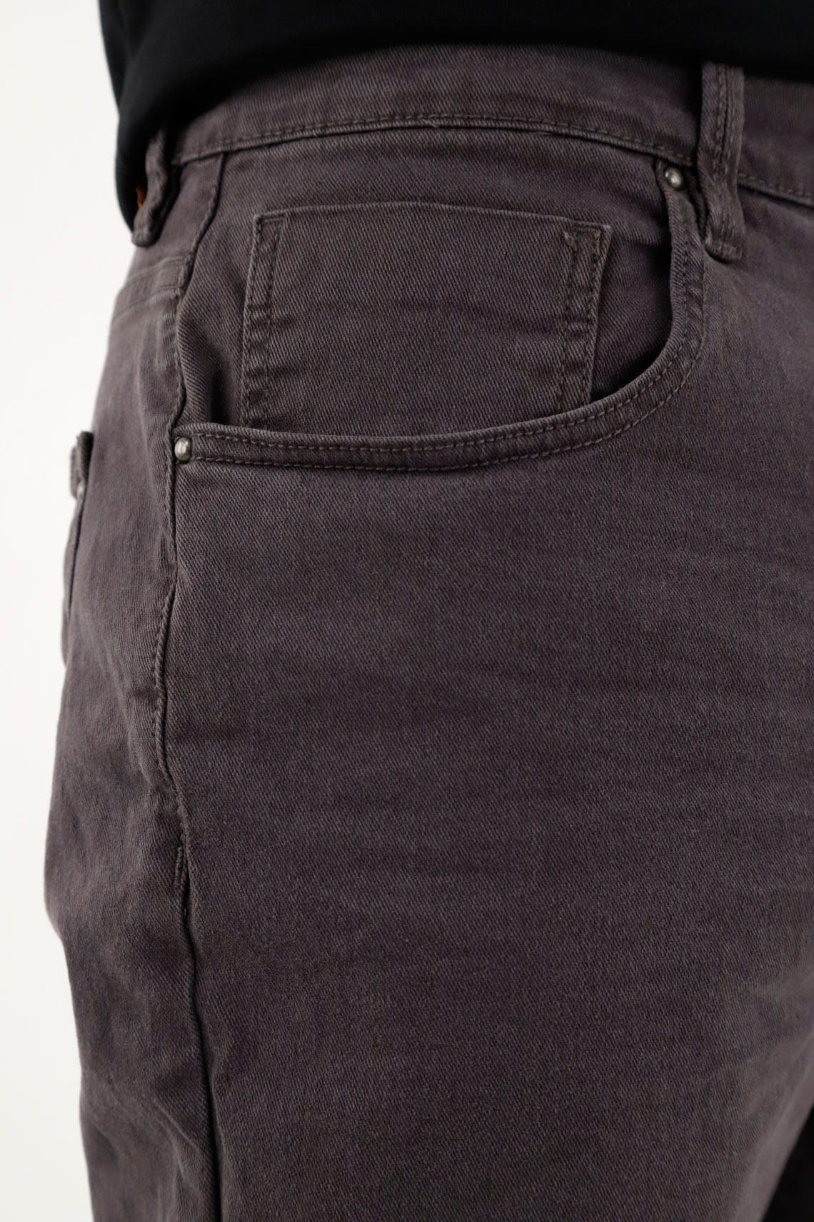 Compra pantalon en www.tennis.com.co Compra pantalon en www.tennis.com.co